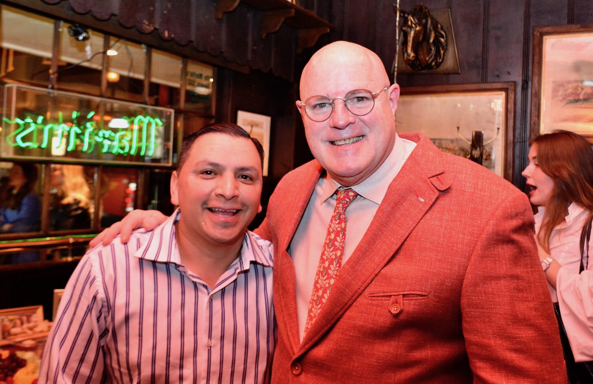 90-Year-Old Martin’s Tavern Celebrates Its Employees | The Georgetowner