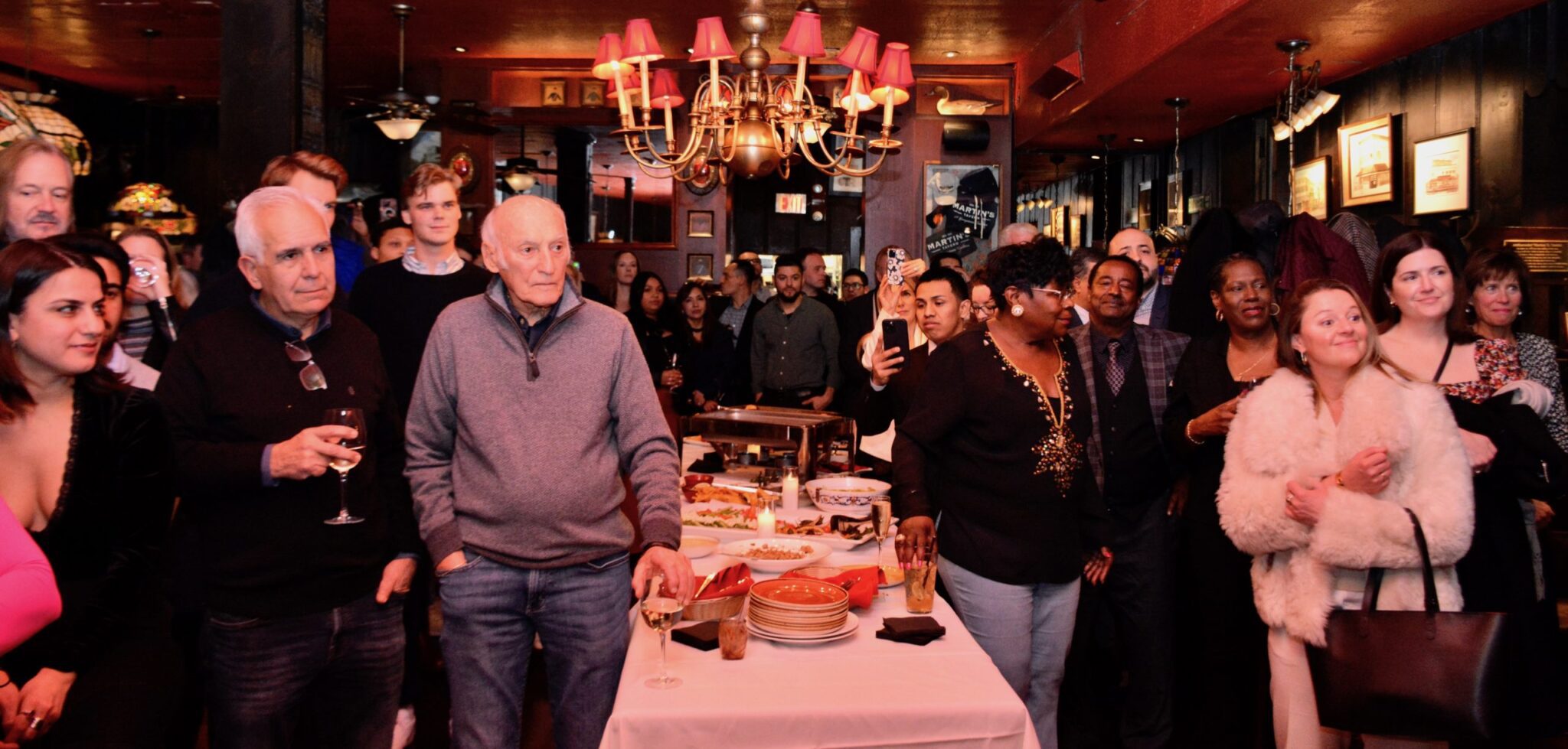 90-Year-Old Martin’s Tavern Celebrates Its Employees | The Georgetowner